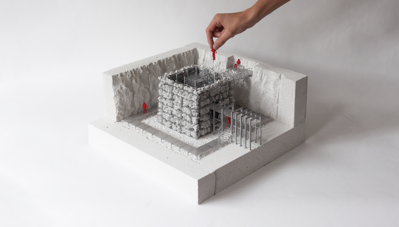 Reststop III – The view tower – Modi Operandi